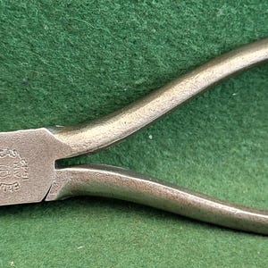 WW II Air Ministry Pliers. Vintage Elliott Lucas 6 Inch Pliers With Air ...