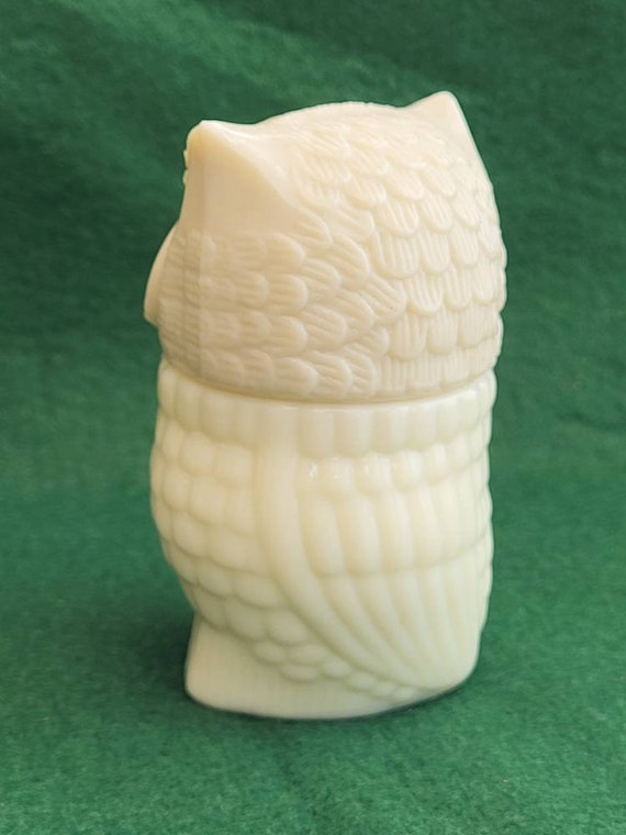 Vintage AVON Owl Jar. Vintage 1970's Avon Owl. - Gem