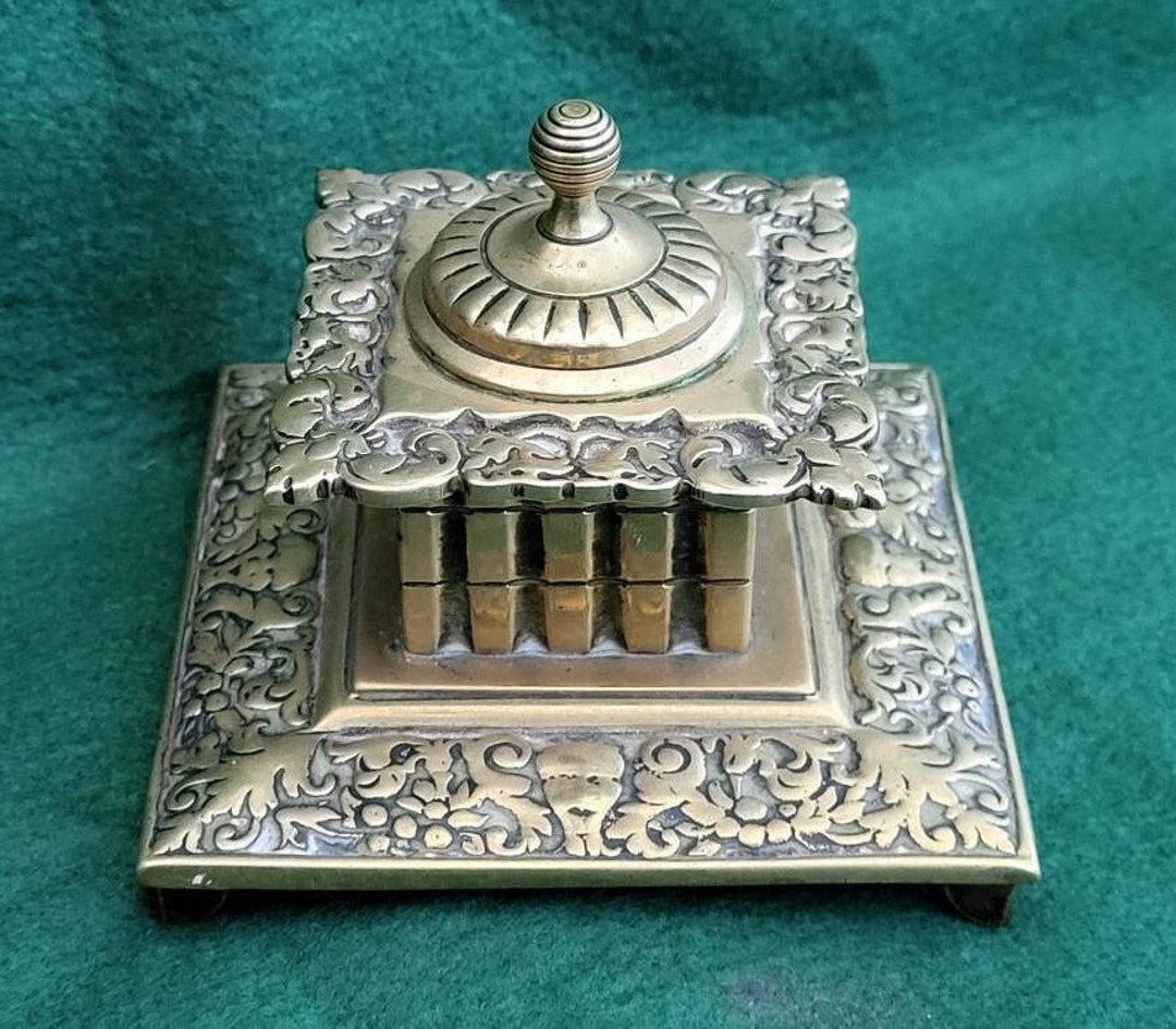 Antique Brass Inkwell. Victorian Brass Lidded Inkwell. Brass Victorian ...