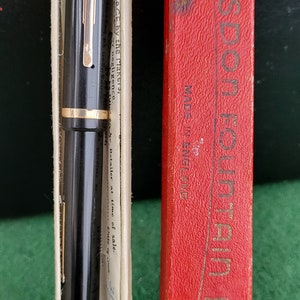 Vintage Selsdon Fountain Pen. Vintage 1940's Black Fountain Pen in ...