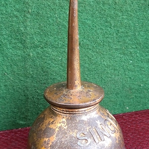 Vintage (1930's) Oiler. Vintage Singer (sewing Machine) Copper Coloured ...