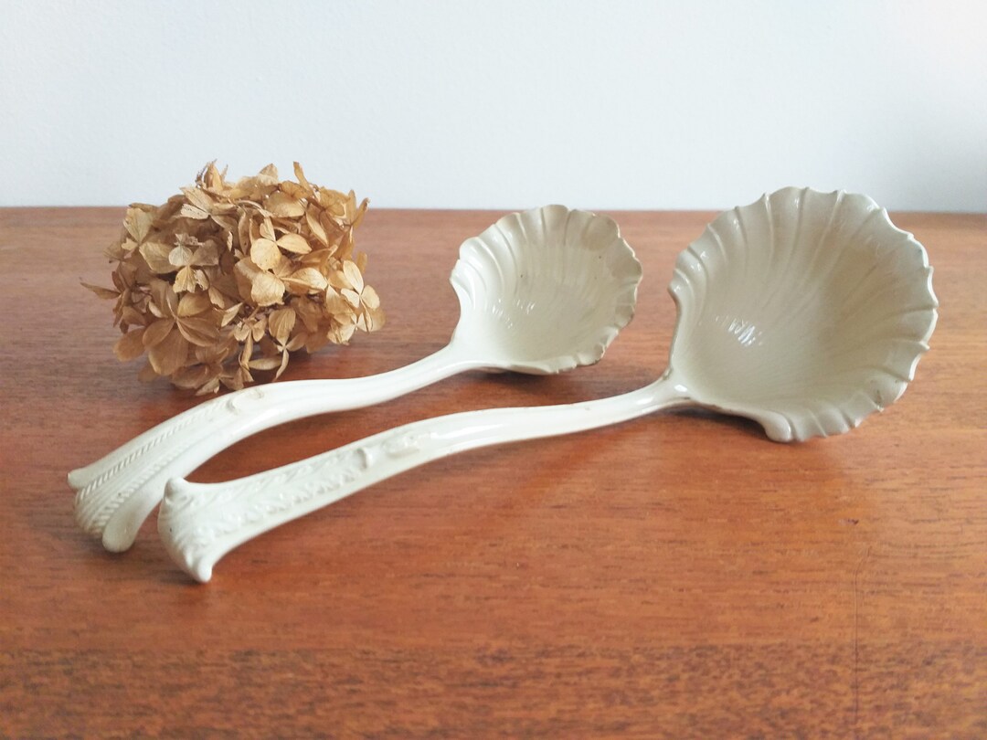 1750s Leeds Creamware, 2 Sauce Soup Spoons or Ladles as Shells With ...