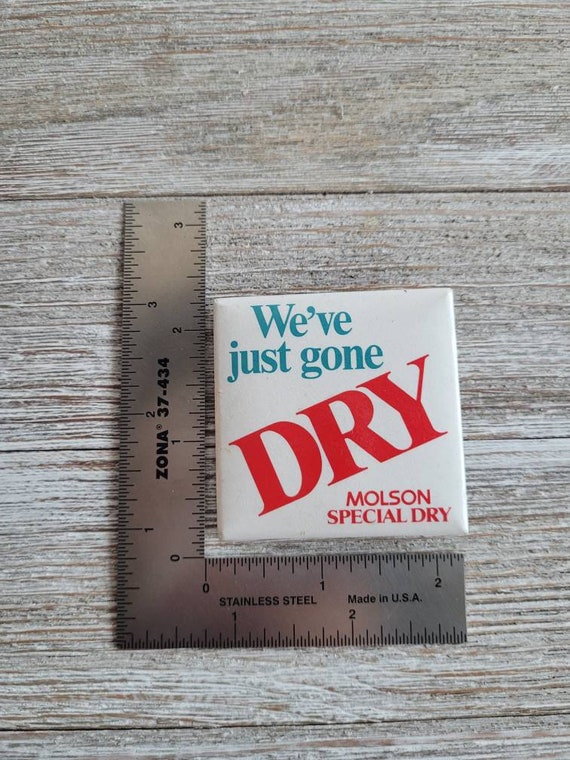 Vintage beer button pin, Molson dry, button pin, beer… - Gem