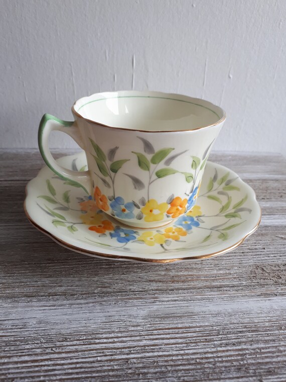 Vintage Foley China Made in England pattern V2270 hand | Etsy