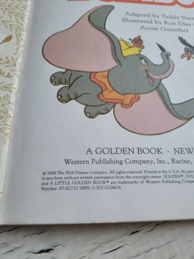 Dumbo A Little Golden Book 1988 Walt Disney Disney Classic - Etsy
