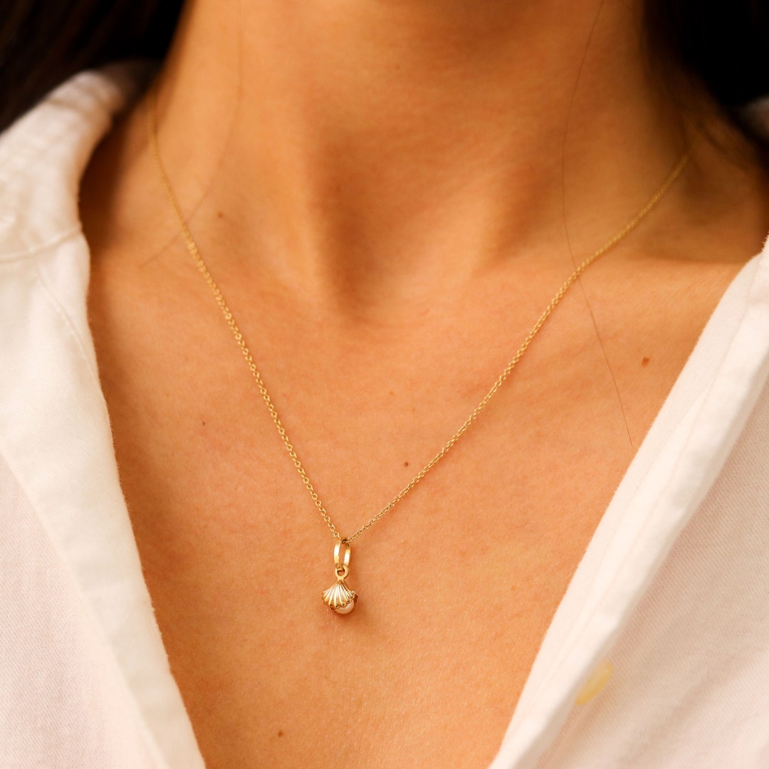 14K Solid Gold Freshwater Pearl Pendant Necklace - Etsy