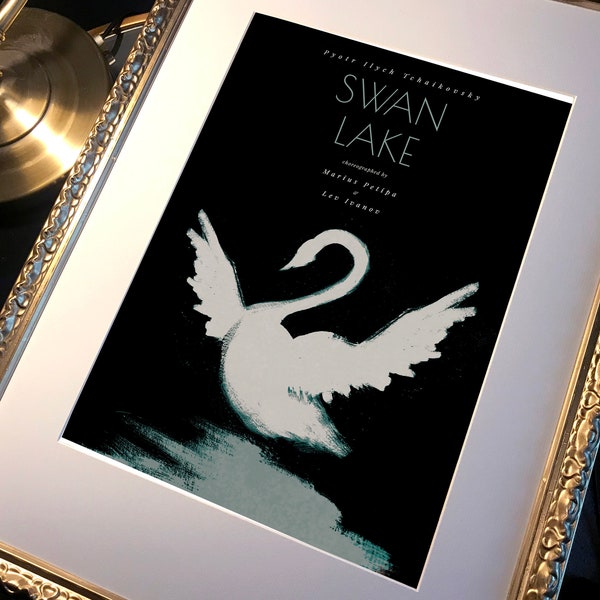 Swan Print - Etsy