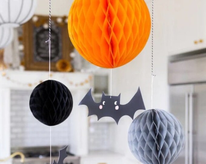HANGING BATS and Honeycomb Balls Halloween Banner My Minds Eye Party ...
