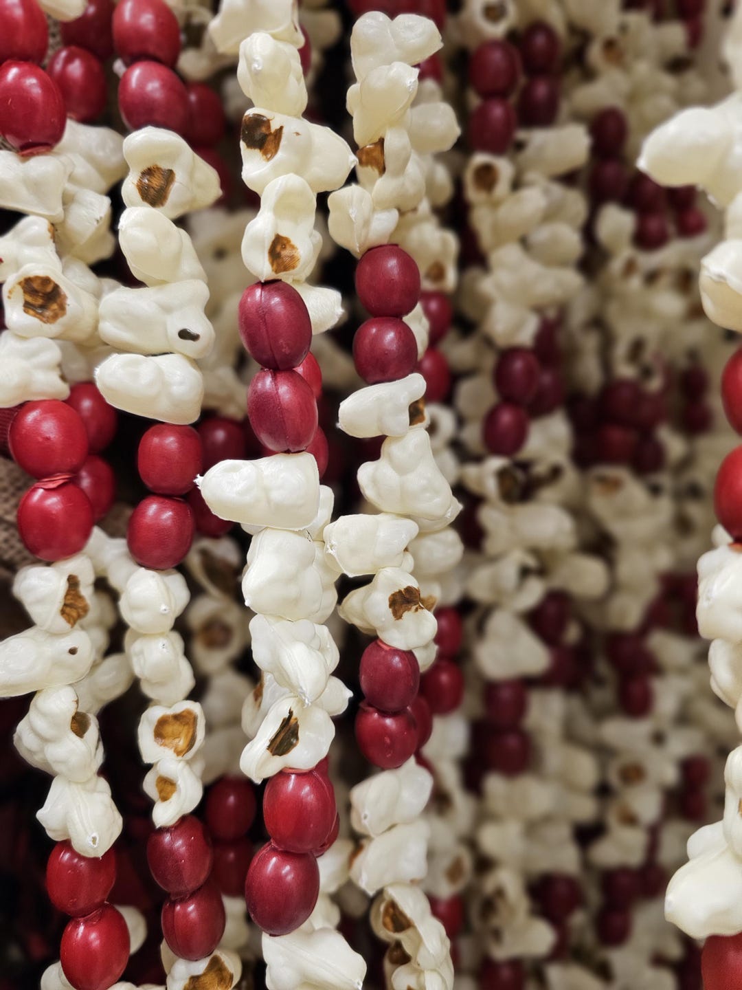 POPCORN CRANBERRY GARLAND Christmas Garland Traditional Festive Red ...