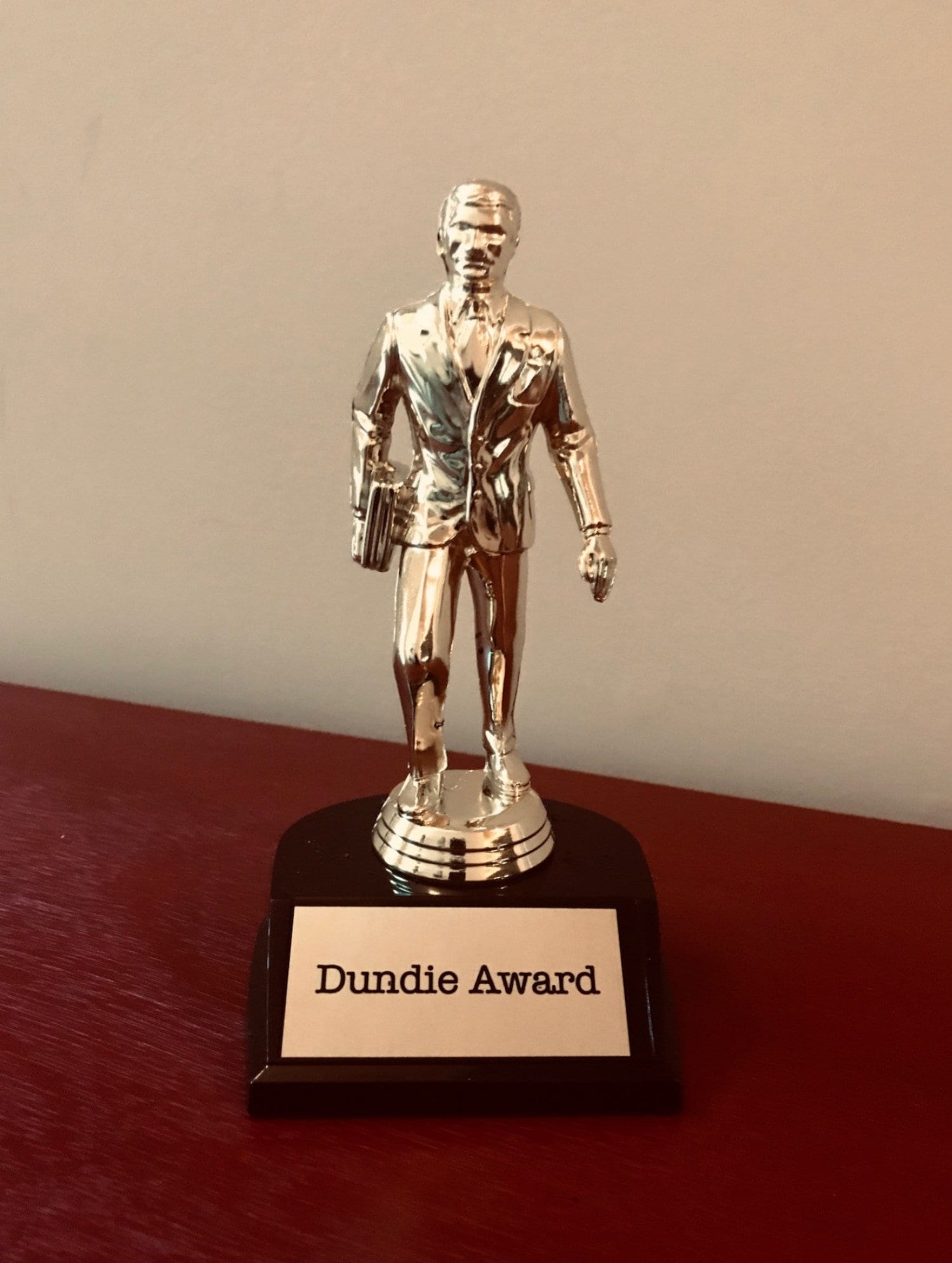 The Dundie Award,the Office TV Show, Dundie Award Trophy,michael Scott ...