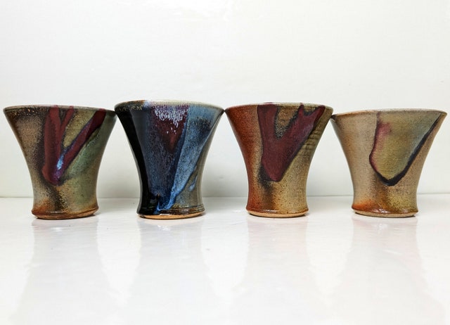 AgedwithGraceVintage - Etsy Canada