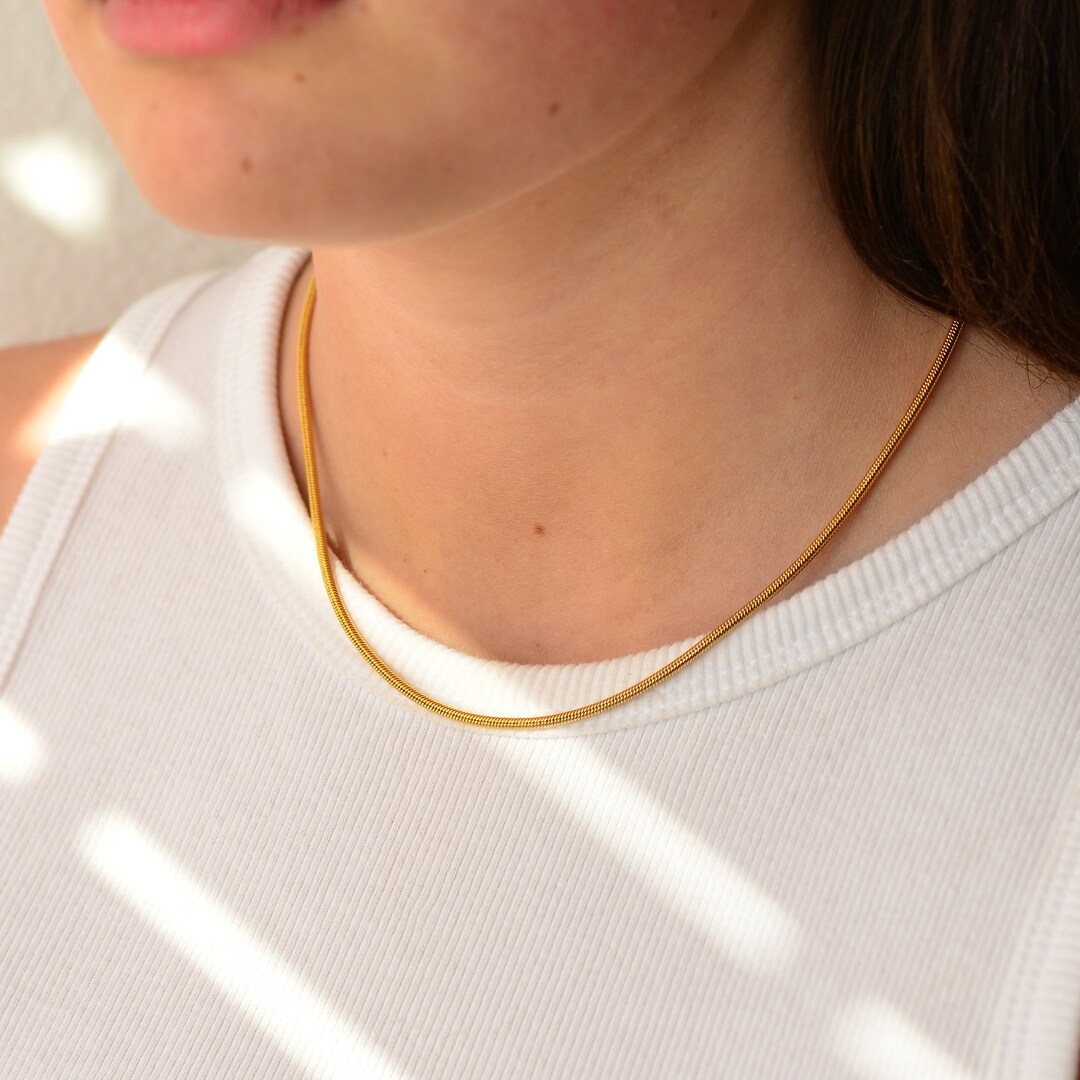 2mm Round Snake Chain by Ezjustable™, 16"-19” in Yellow or White Gold ...