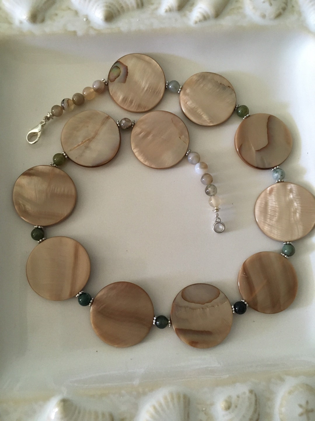 Shell Disc Necklace With Mother of Pearl Shell and Green Agate Beads - Etsy