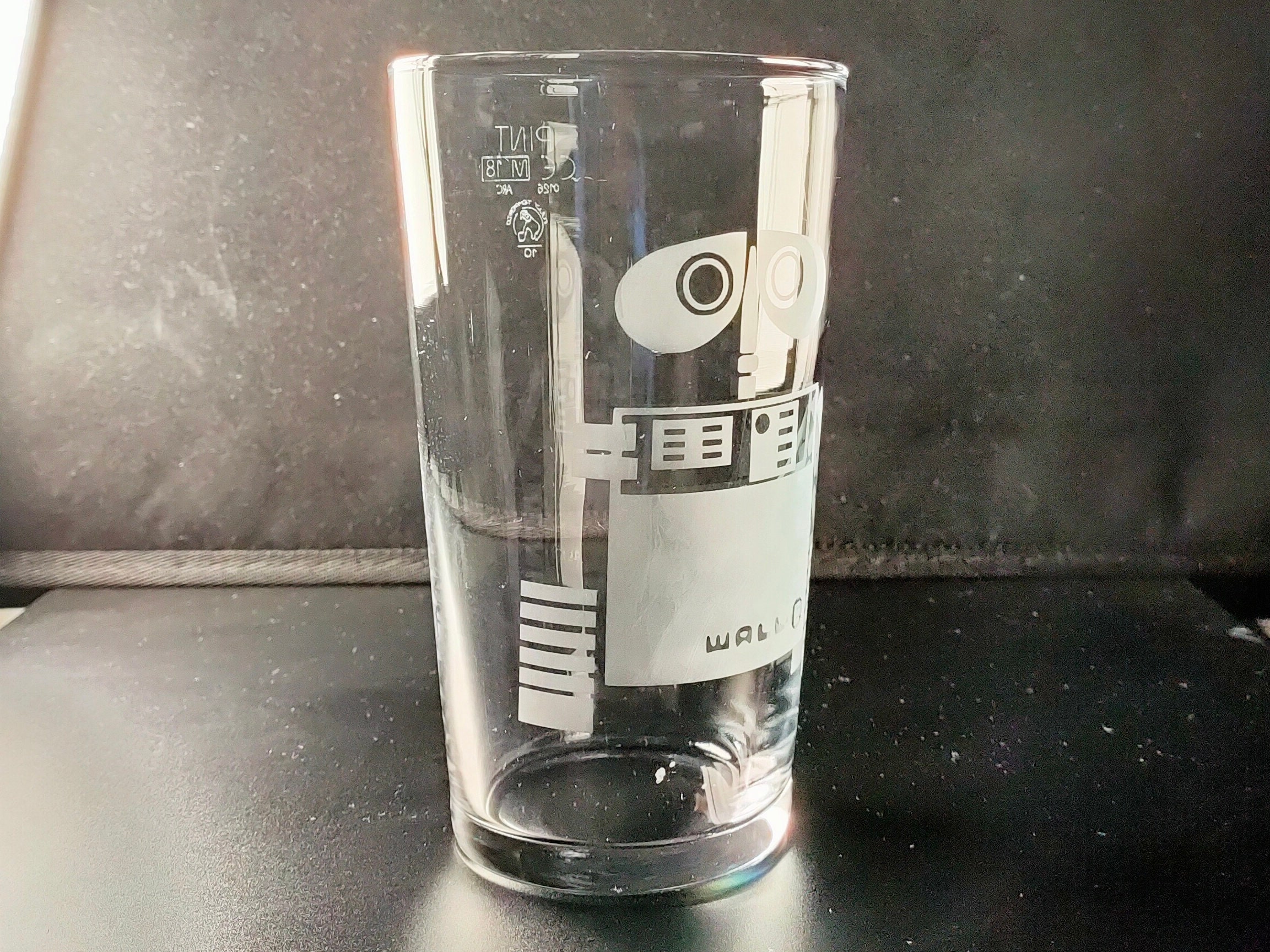 Wall-e Gift Beer Pintglass Custom Pixar Pint Glass Etching - Etsy