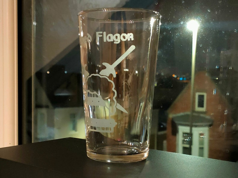 Skyrim Beer Glass – Ragged Flagon Tavern Pint Glass for Elder Scrolls ...
