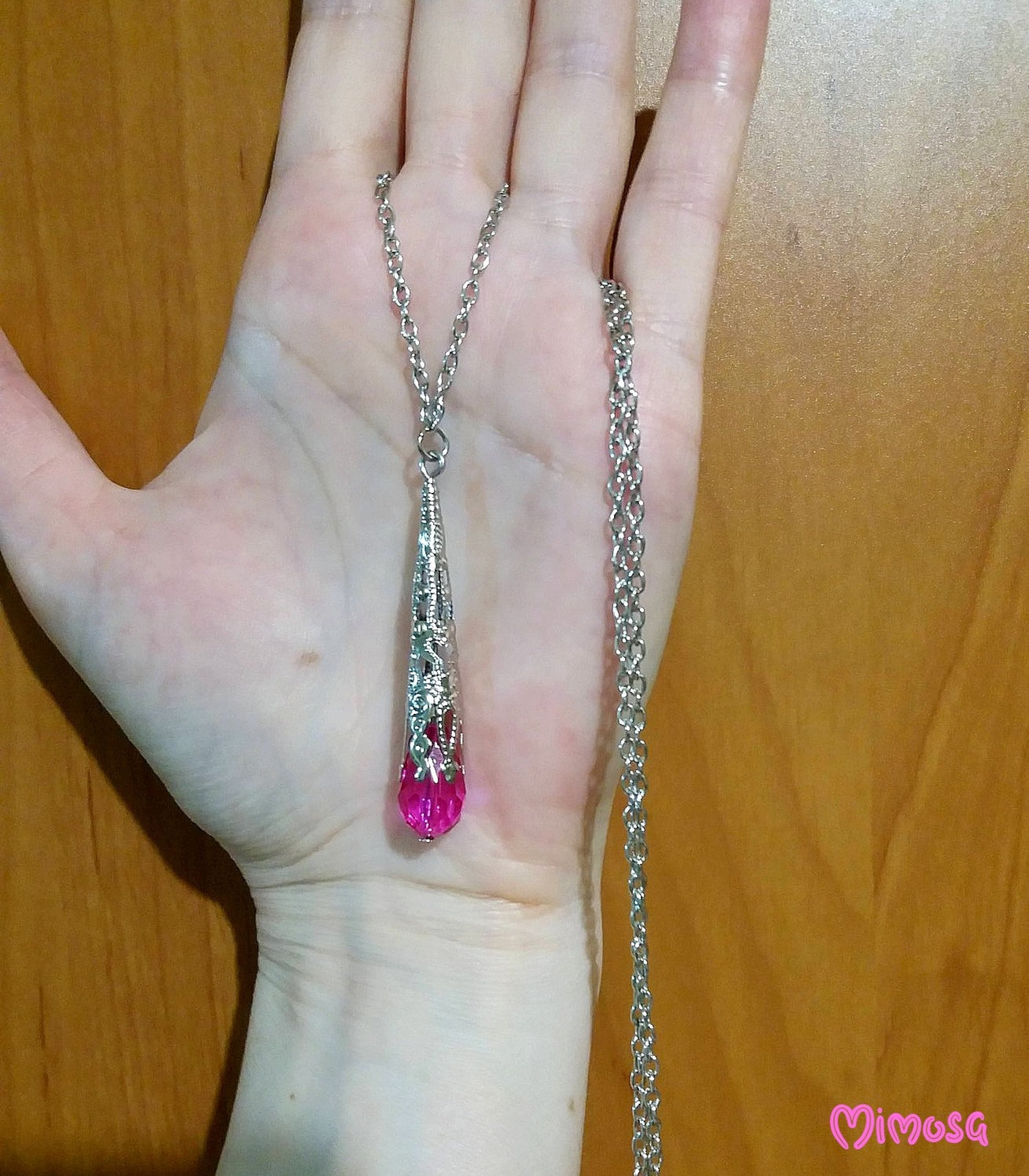 Colar com pingente de cristal rosa, filigrana prateada, estilo ...