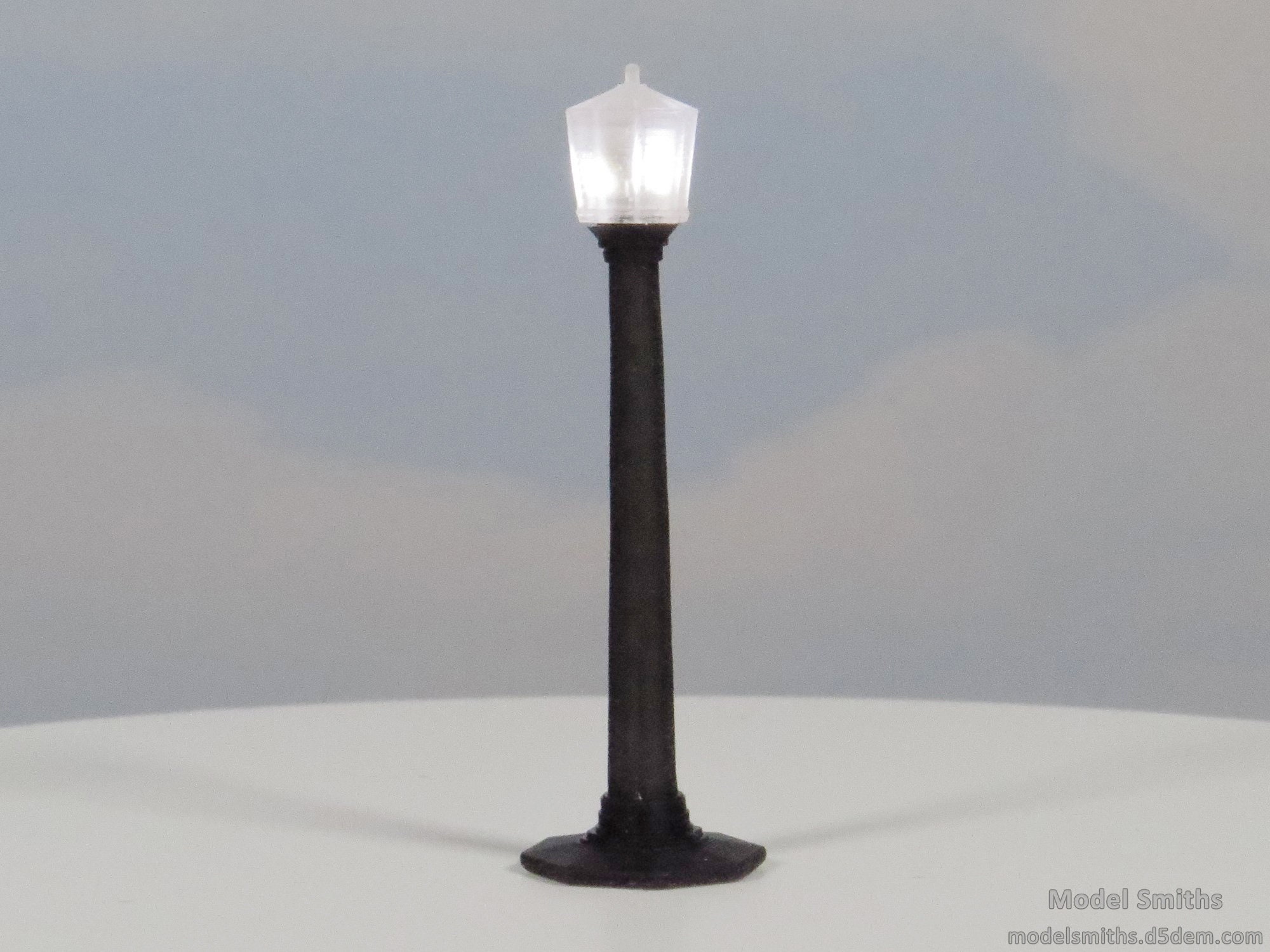 HO Scale Street Lamp - Etsy