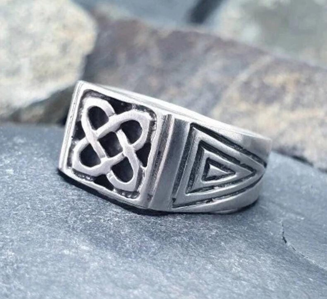 SILVER CELTIC KNOT Signet Ring - Kit Heath - Size Uk T ( Usa 9.5) - 6g ...