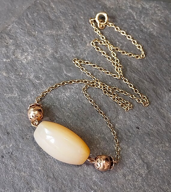 Antique 9ct Gold Chain Necklace with Spinning Agate C… - Gem