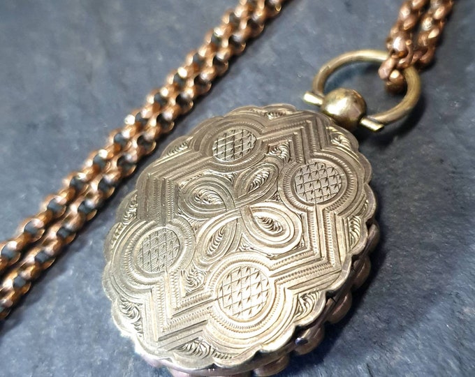 Antique Rolled Gold Tri Fold LOCKET - Triple Opening With Glass Panel ...