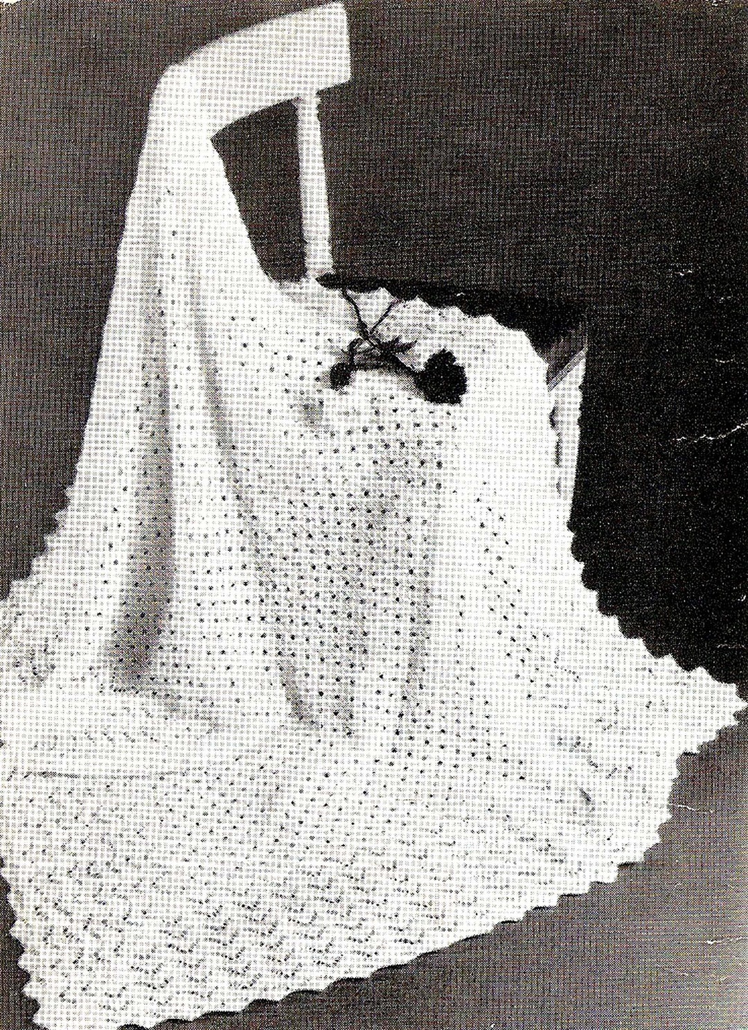 Nearly Free PDF Knitting Pattern 533~eyelet Shawl With Lace Edging~3ply ...