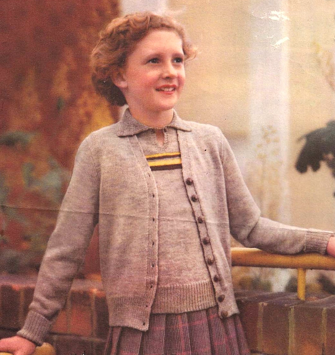 Nearly Free PDF Knitting Pattern 320~girl's Twin Set~3ply~28-32" - Etsy