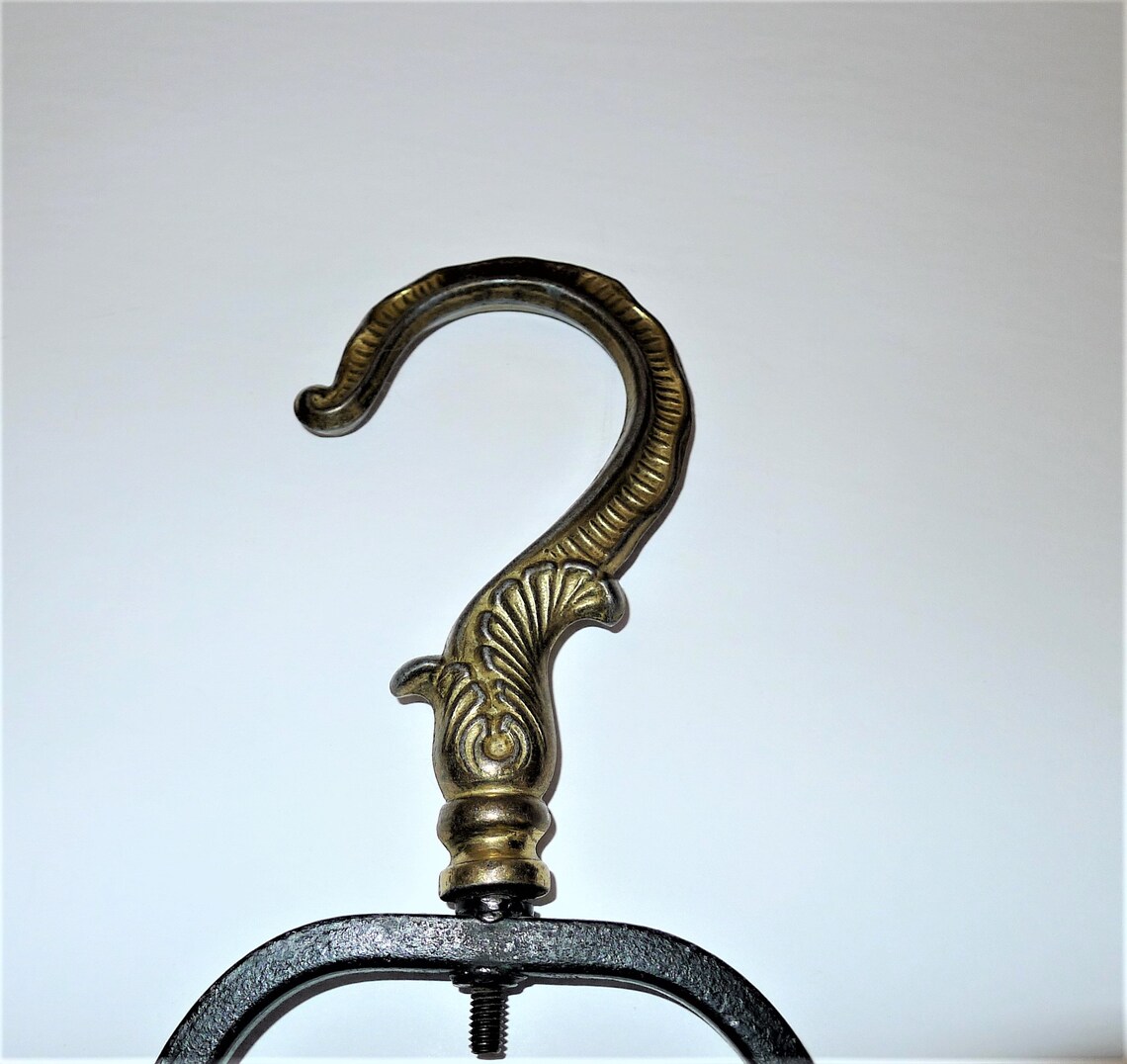 Cintre ancien en fer forgé et laiton Old wrought iron | Etsy