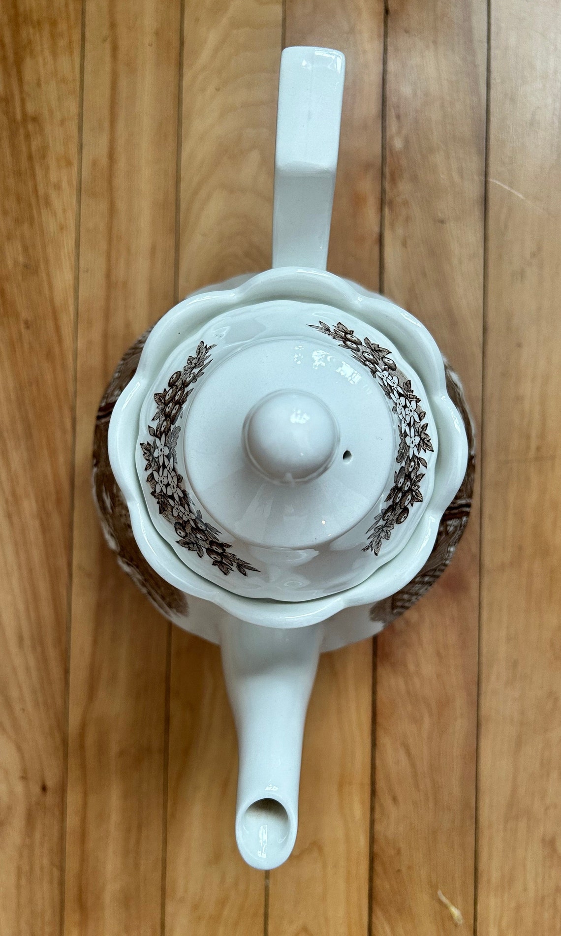 Romantic England Brown Teapot Vintage J & G Meakin Brown Transferware ...