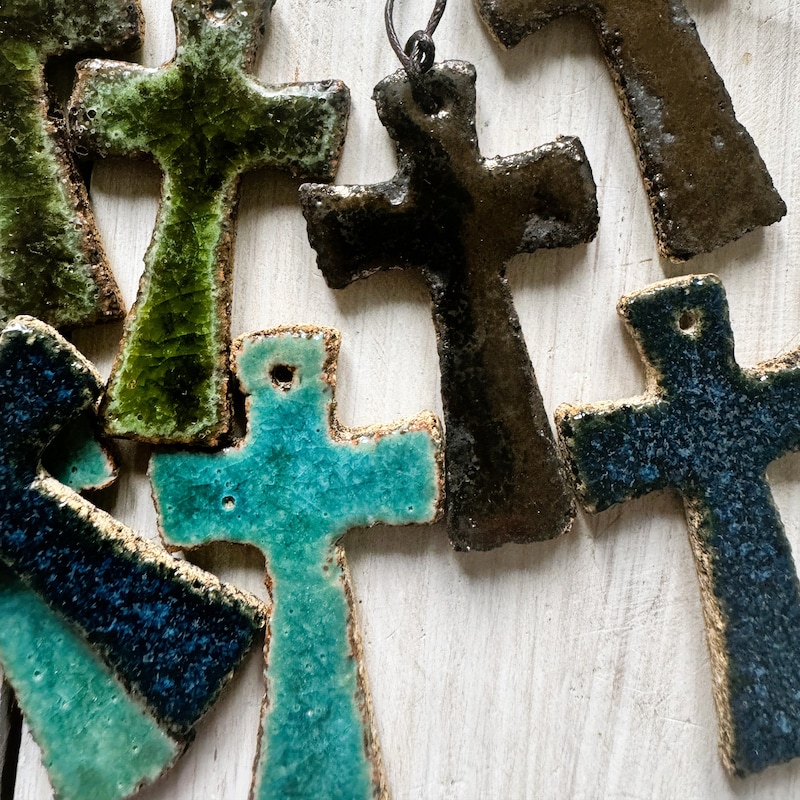 Unique Crucifix - Etsy