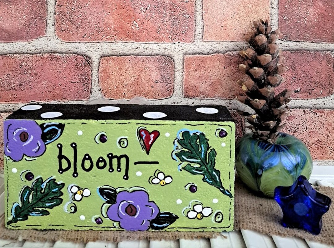 Painted Garden Stone: "bloom" Floral Decoration - Etsy