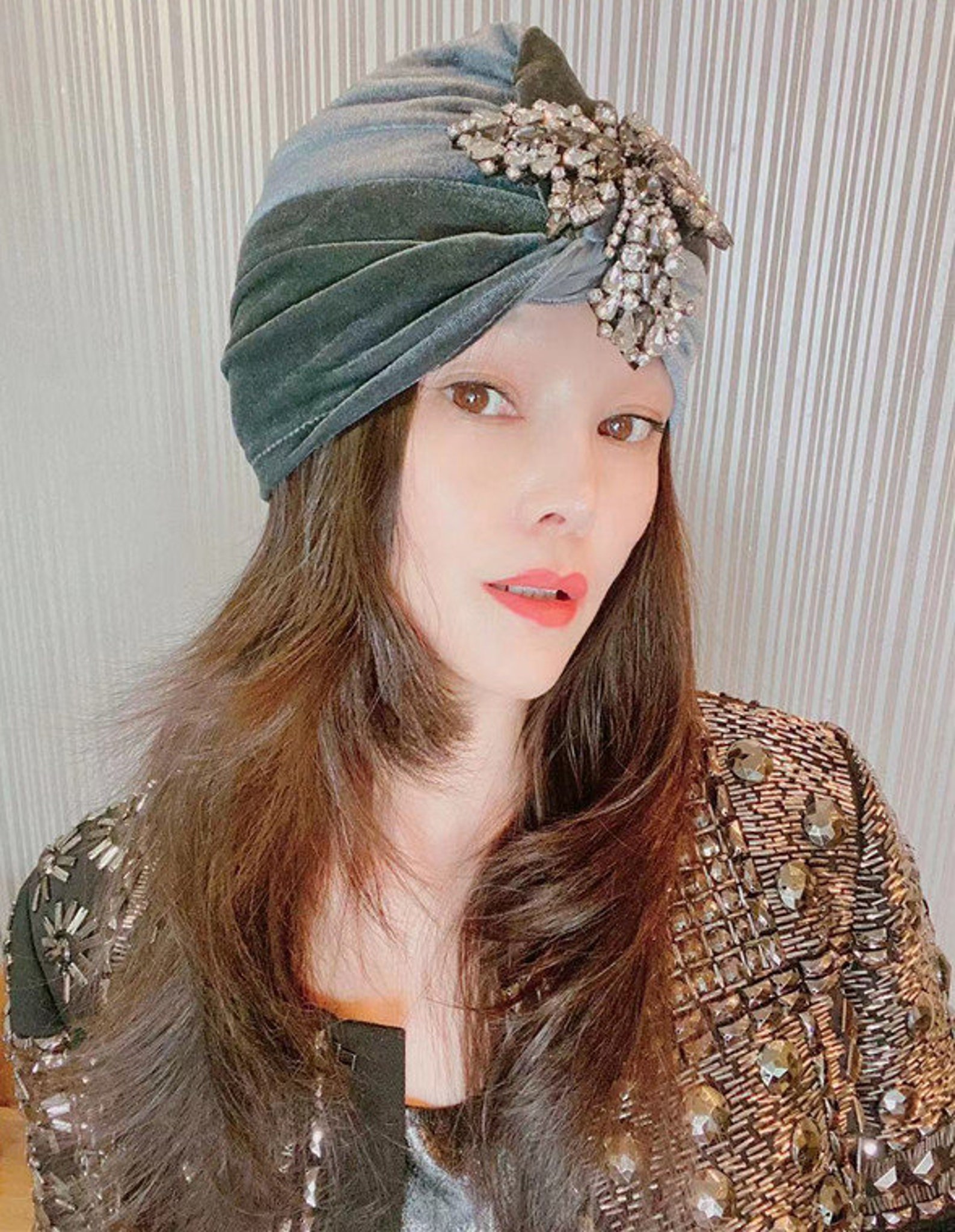 Grey Velvet Jewel Turbanwomen Fashion Turbanpersonalized - Etsy