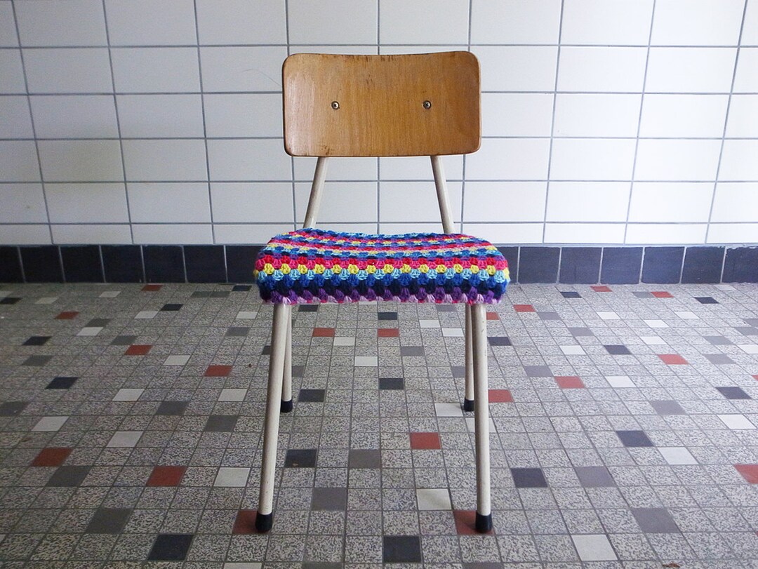 Vintage Children's Chair Early Elementary School Kindergarten Stool ...
