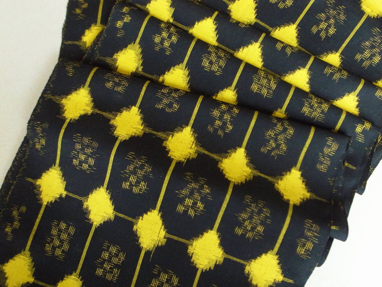Japanese Vintage Wool Kimono Textile / Fabric Ikat Kasuri 絣 / - Etsy