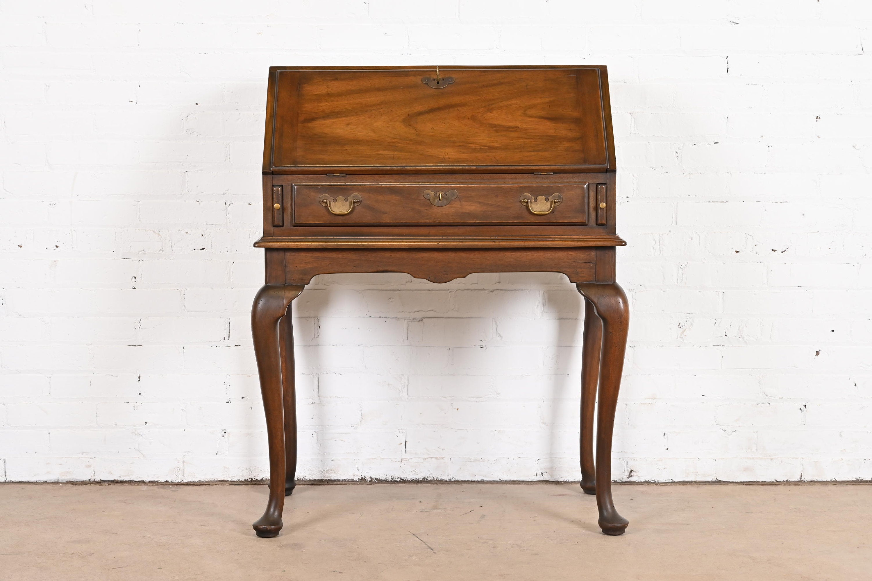 Henkel Harris Queen Anne Lady Astor Solid Mahogany Slant Front Writing ...