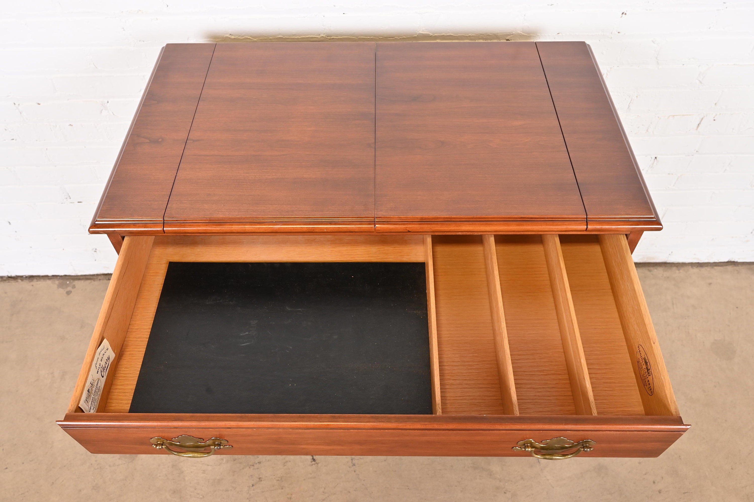 Henkel Harris American Colonial Cherry Wood Flip Top Rolling Bar ...