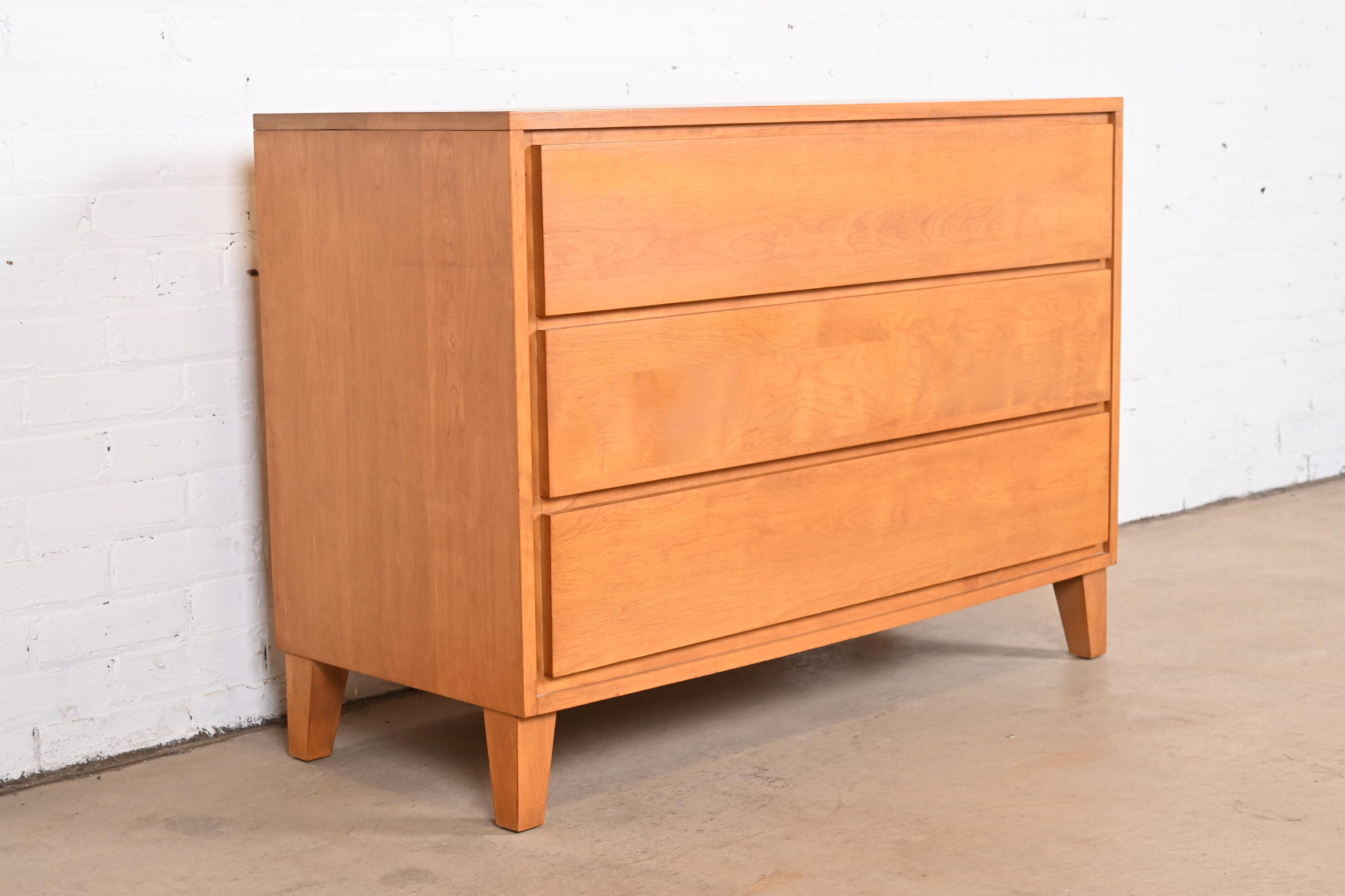 Leslie Diamond for Conant Ball Mid century Modern Solid Birch Three drawer Dresser 1950s Etsy Canada