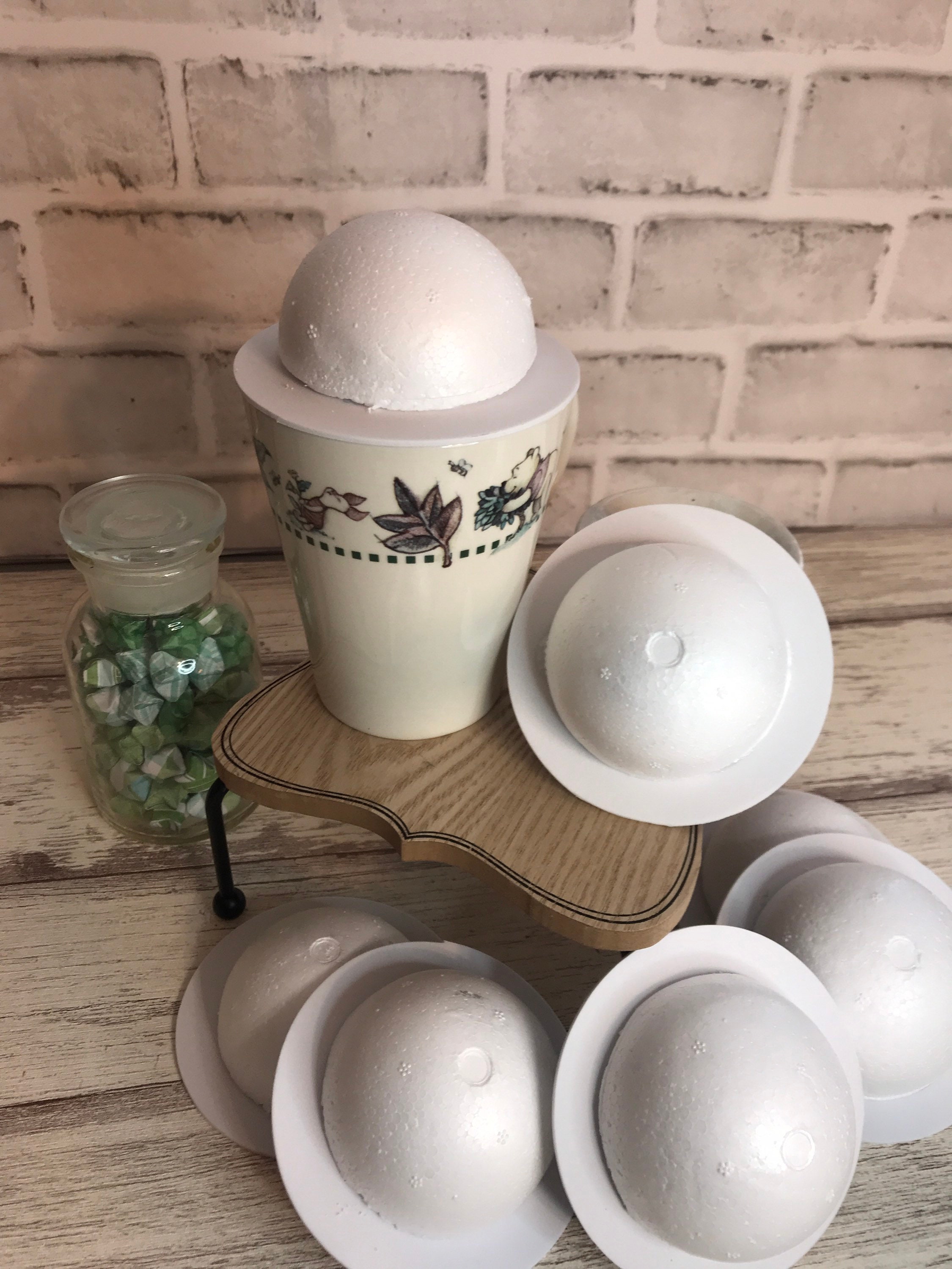 Cup Topper Base - Cake Decorating Piping Bag - 4 Inch Foam Circle for ...