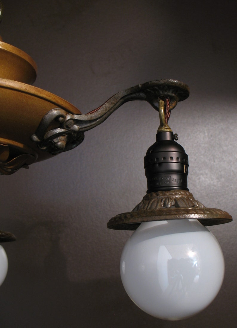 Antique Lighting: 1920s Bare Bulb Style Pan Fixture - Etsy