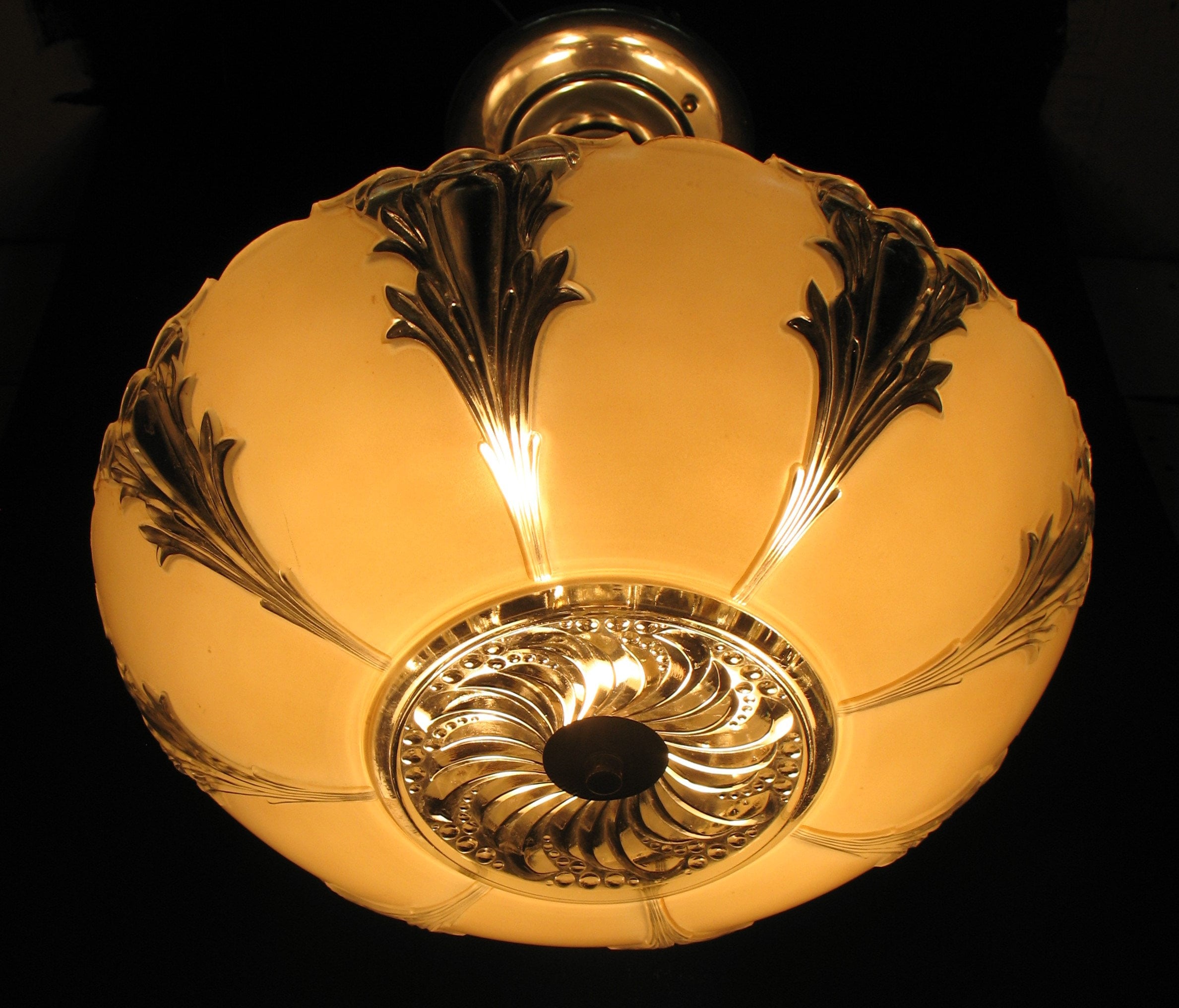 Vintage Lighting: 1940s Four Bulb Center Post Semi Flush - Etsy