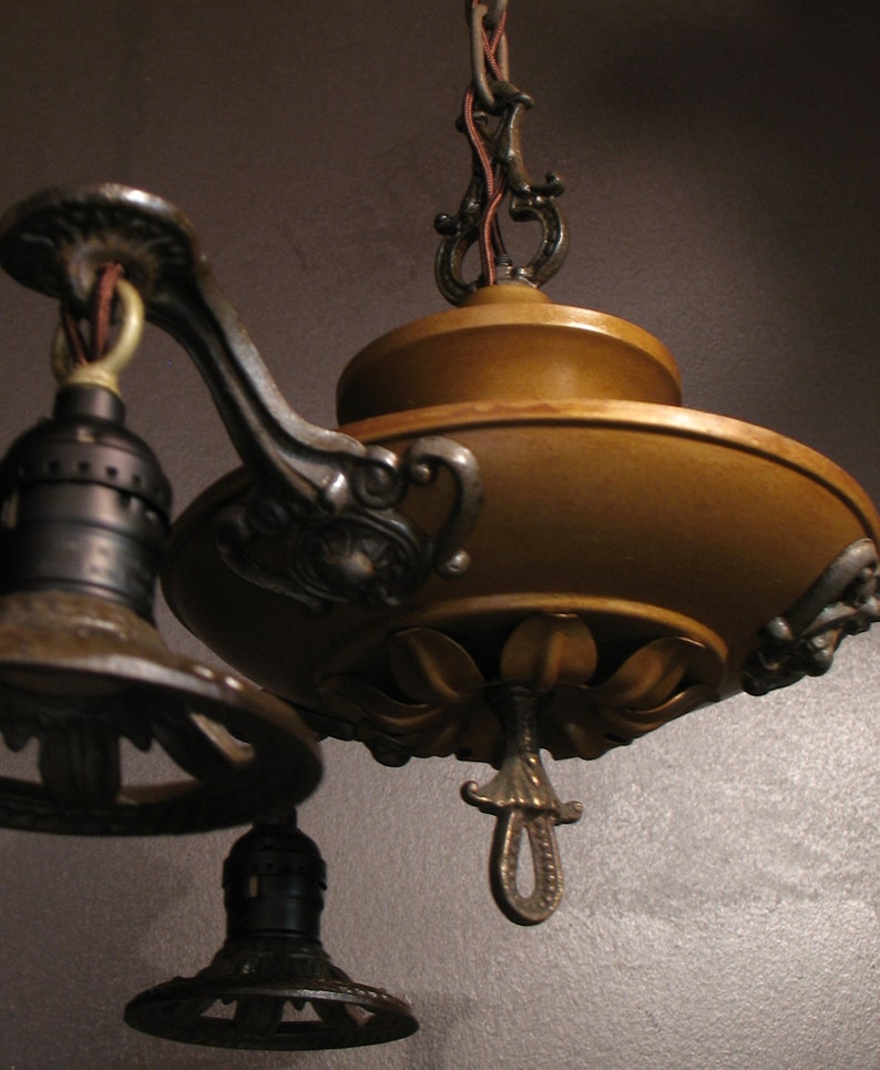 Antique Lighting: 1920s Bare Bulb Style Pan Fixture - Etsy