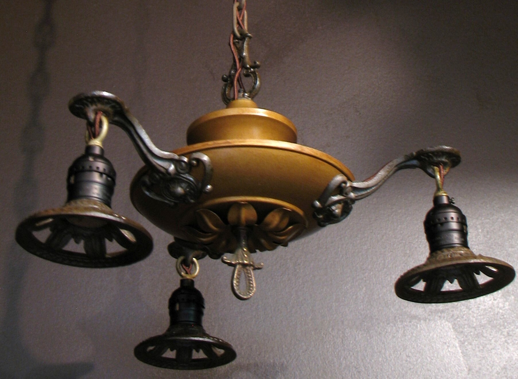 Antique Lighting: 1920s Bare Bulb Style Pan Fixture - Etsy
