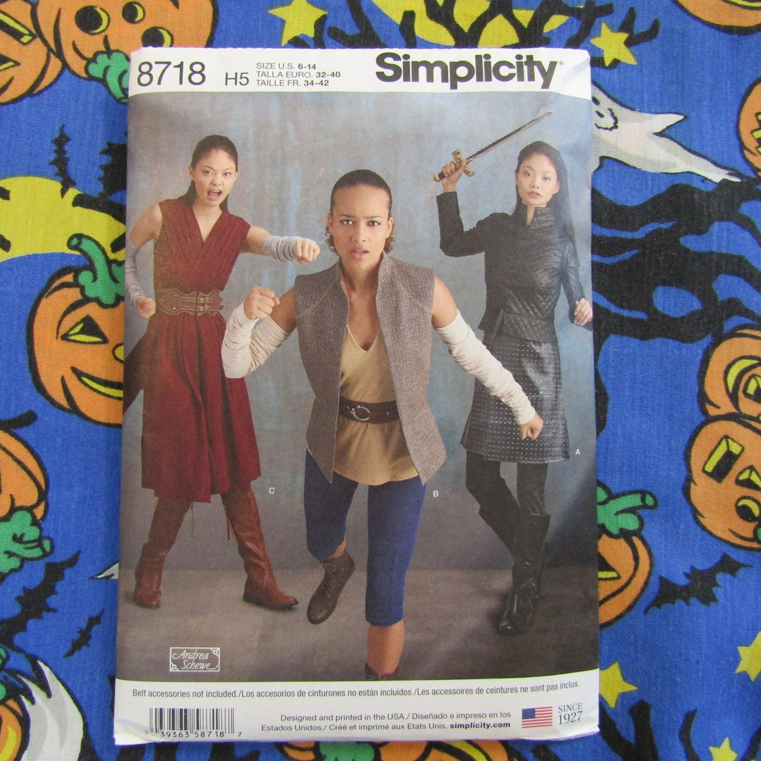Simplicity 8718 Viking Shield Maiden Warrior Medieval Renaissance Extra ...