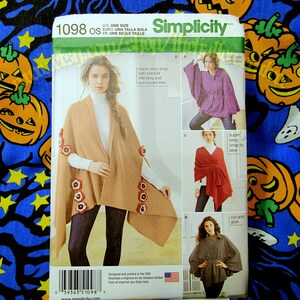 Simplicity 1098 Wrap Ponchos SEWING PATTERN Oop S1098 - Etsy