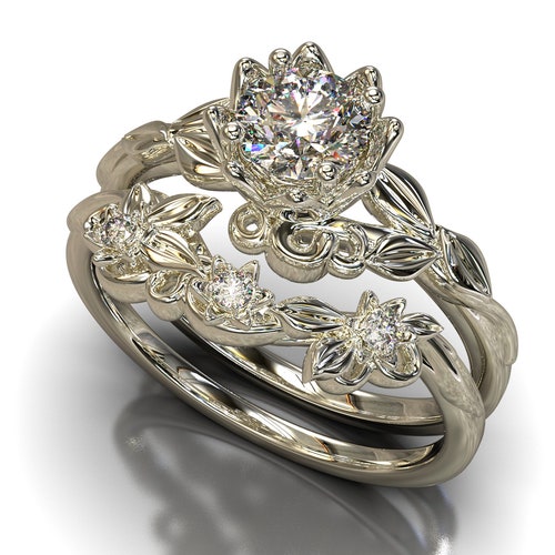 Aspen Gold Flower Engagement Ring | Etsy