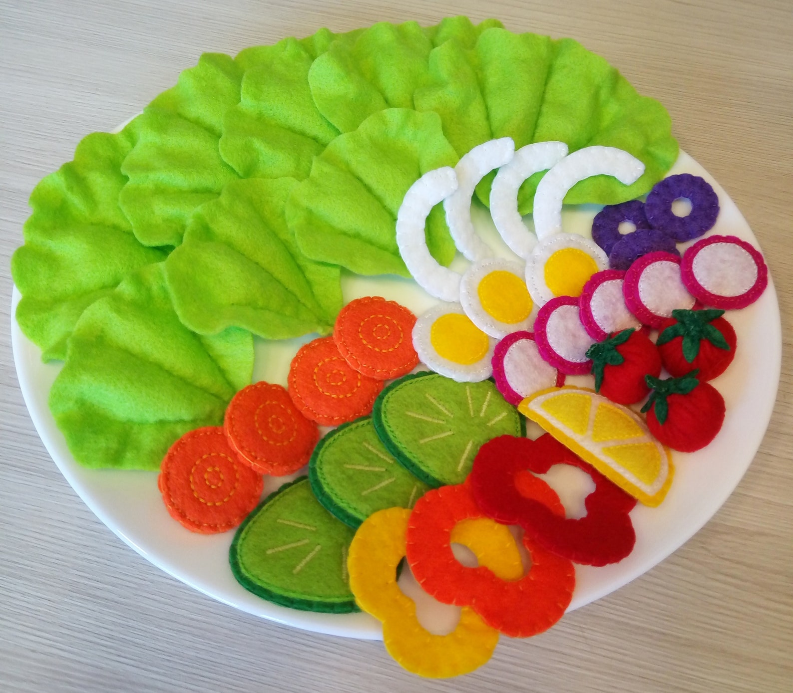 Felt vegetable salad. Felt vegetable. Felt salad. Educational | Etsy