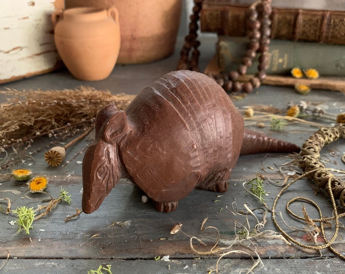70's WOODEN ARMADILLO Statue/vintage Red Mill Manufacturing Company ...