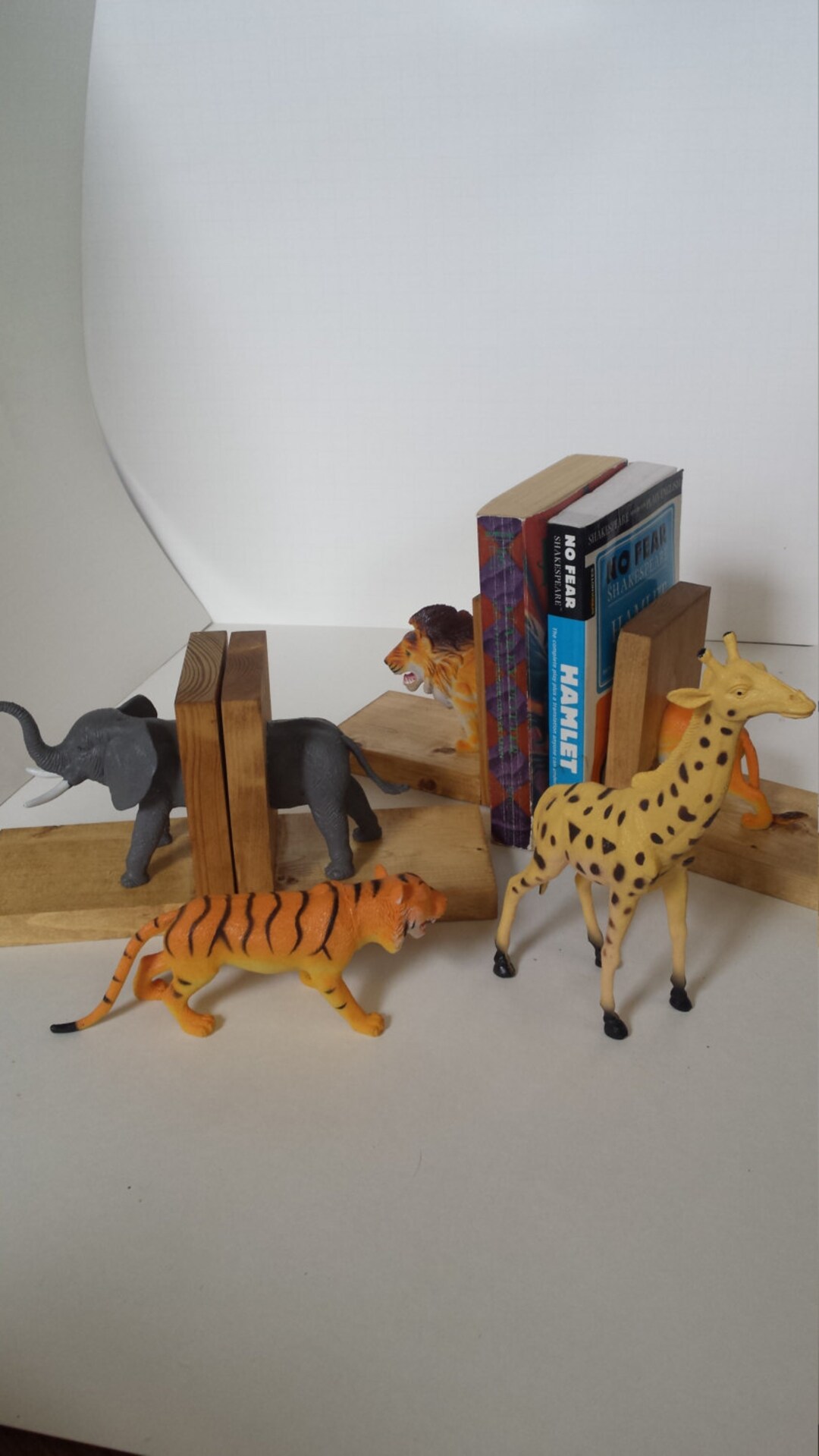Safari Animal Bookend - Etsy