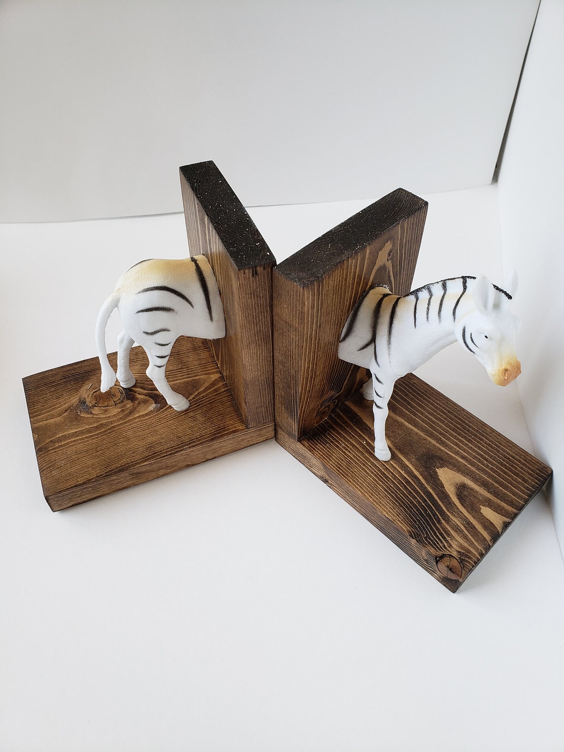 Safari Animal Bookend - Etsy