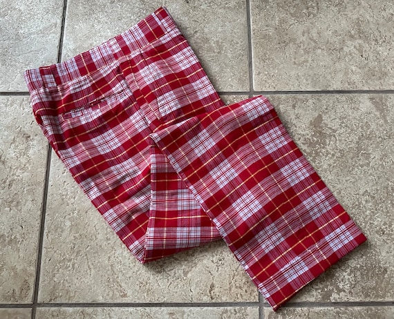 1970s BROOKS BROTHERS Red Plaid Bleeding Madras Cotto… - Gem