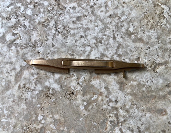 1940s 50s SWANK Brass Gold Scimitar Sword Tie Bar | I… - Gem